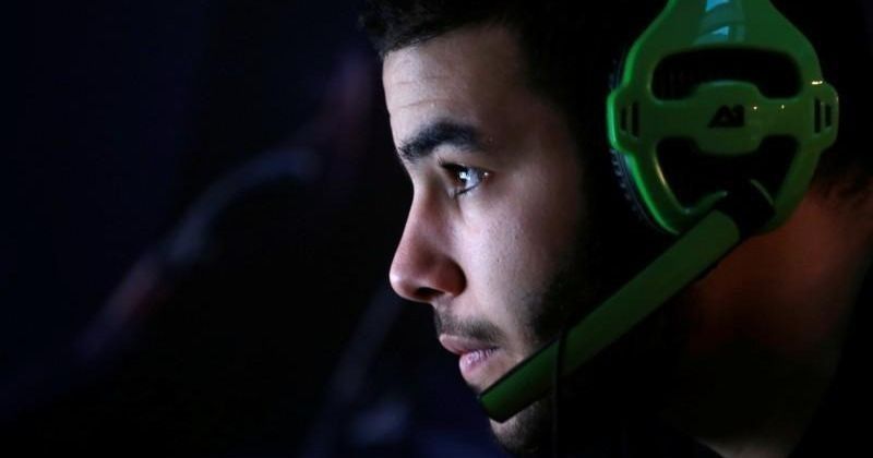 20 Hours Of Binge Gaming Leaves Man Paralysed Below Waist In China ...