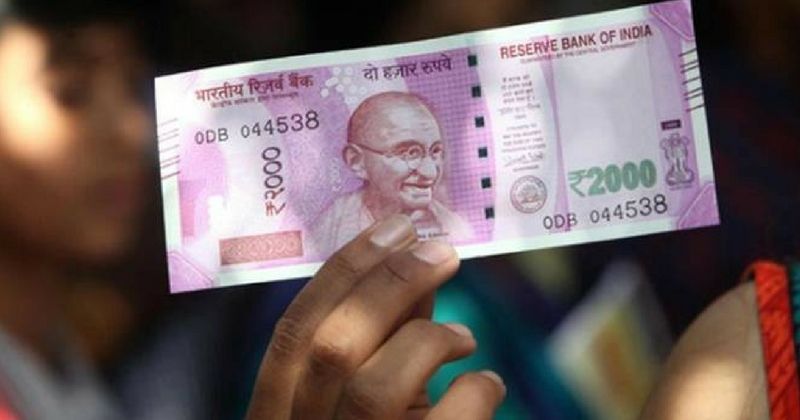 Fake Notes Of Rs 2,000 Printed In Pakistan Are Snaking Into India & You ...