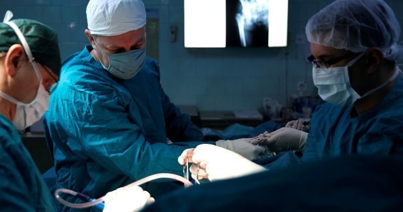 UK Doctors Leave 9-Inch Forceps In A Woman's Body During Surgery In London