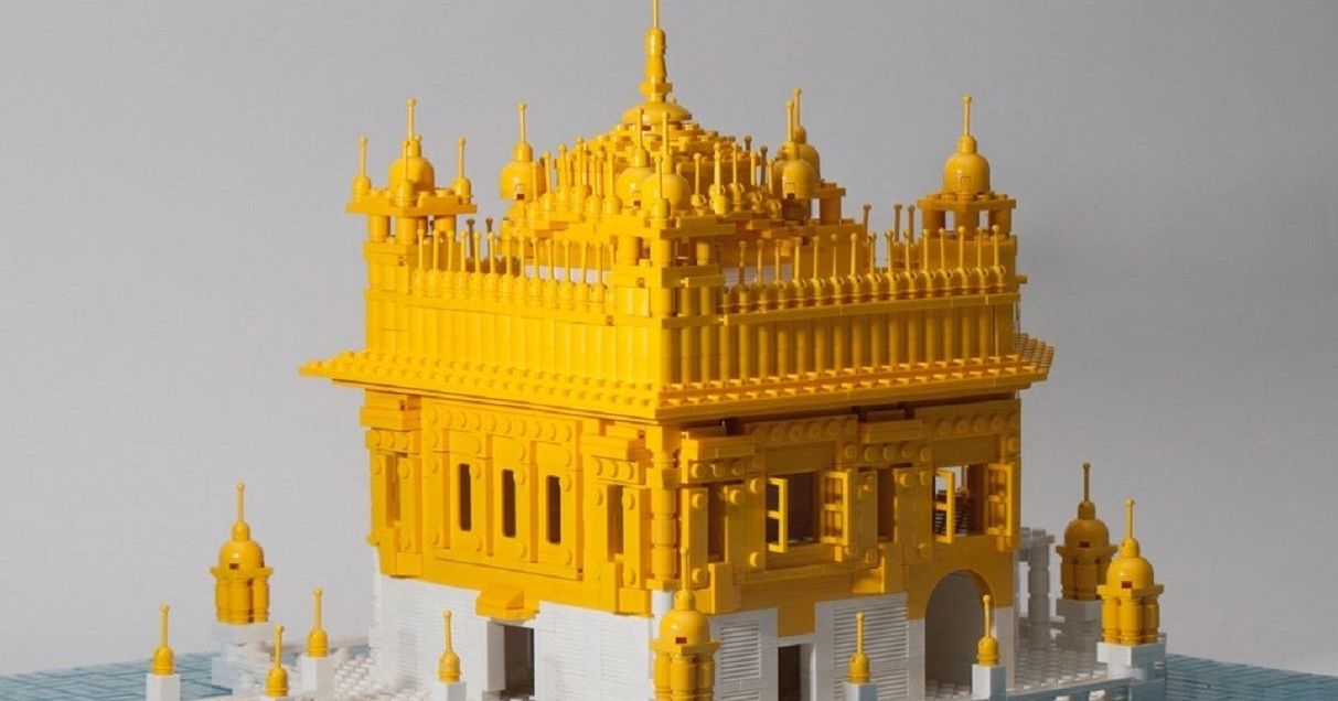 Someone Made Golden Temple From Lego Blocks And It's Unbelievably Gorgeous