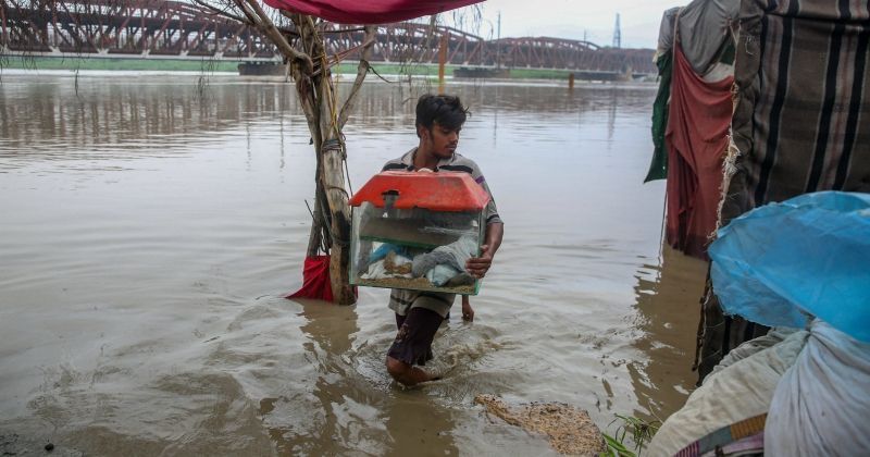 As Yamuna Flows Above Danger Mark, Over 1,000 Families Evacuated From Low-lying Areas In Delhi