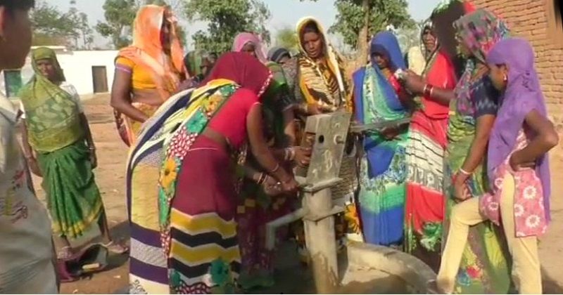 These 'Chachis' From Madhya Pradesh Are Fixing Handpumps And Winning ...