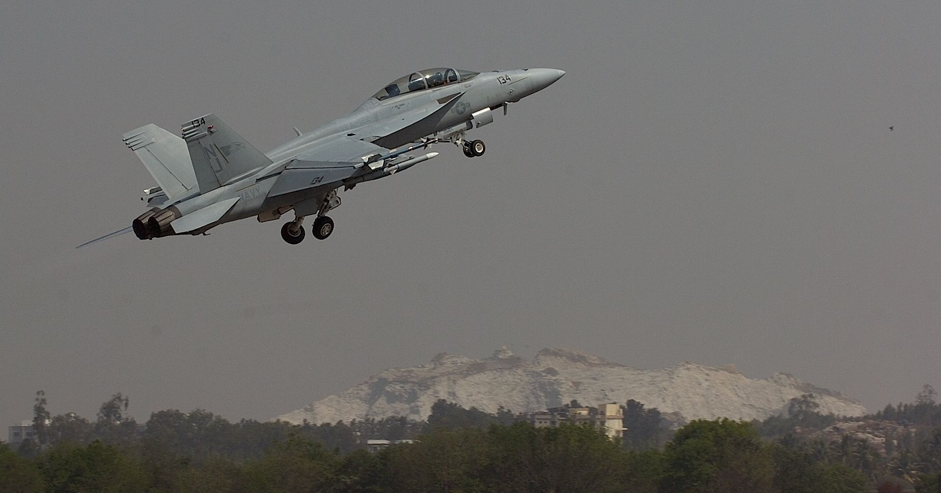 Boeing's F-18 Fighter Jet Might Be The Surprise Winner In Indian Air ...