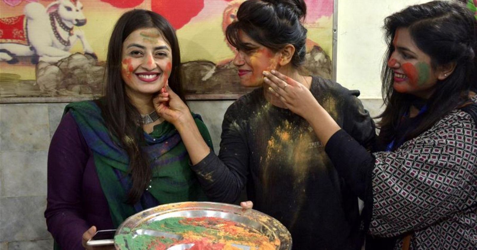 Holi Hai! Colours Brighten Up The Streets Of Pakistan As People ...