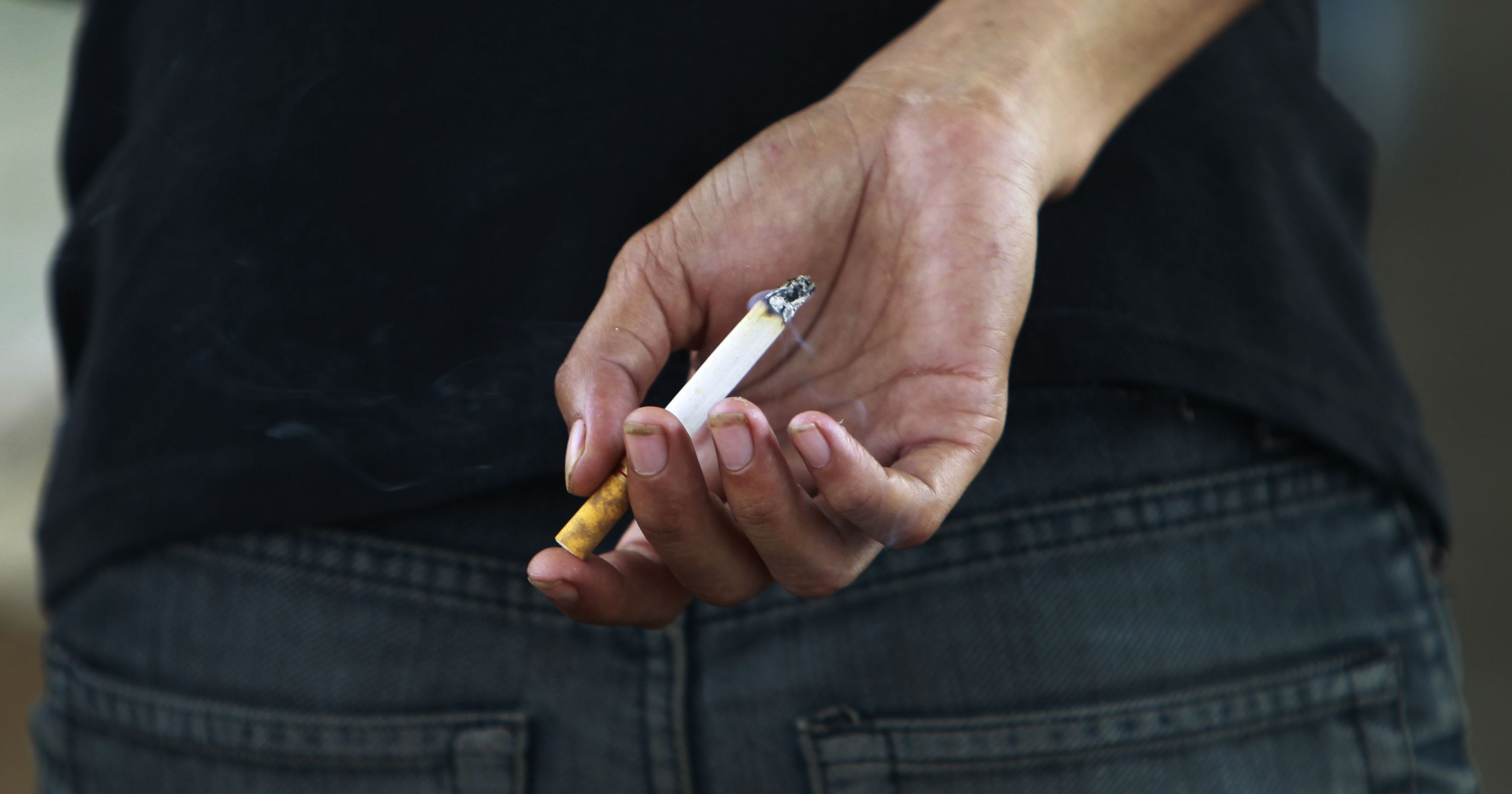 Child Smokers Are On The Rise In India As Study Finds Over 6.25 Lakh ...