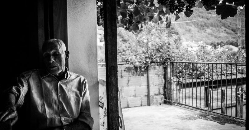 This Photographer Captured People Who Live In Constant Solitude & It's ...