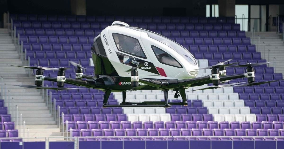 Pilotless Flying Taxi Take Off In Vienna