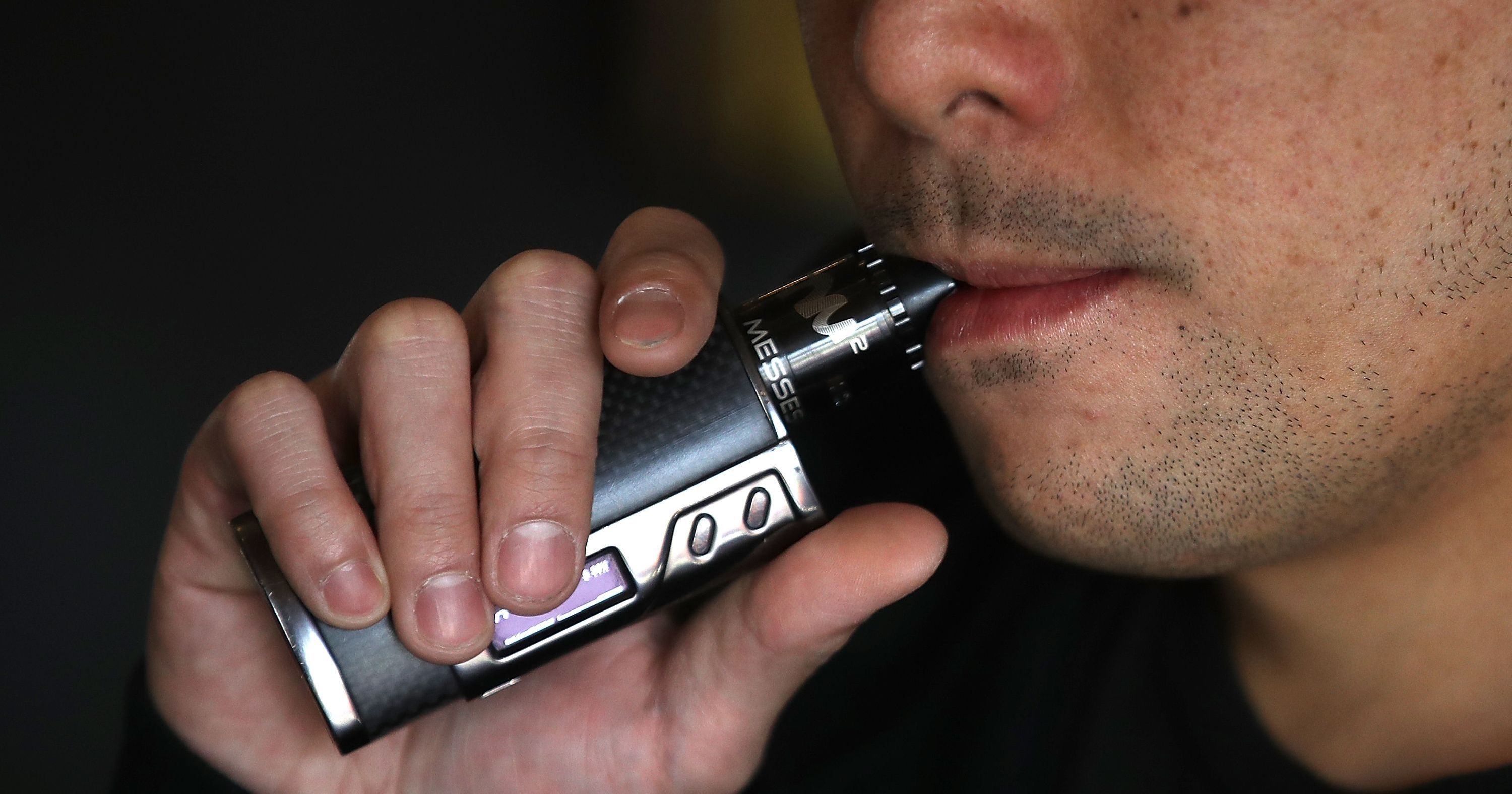 Is Vaping Really An Alternative To Smoking Cigarettes?