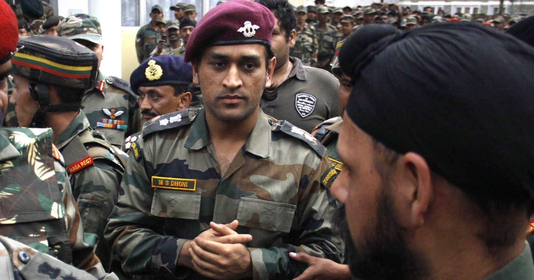 Remember The Viral Video Of MS Dhoni Singing For The Indian Army? It's ...