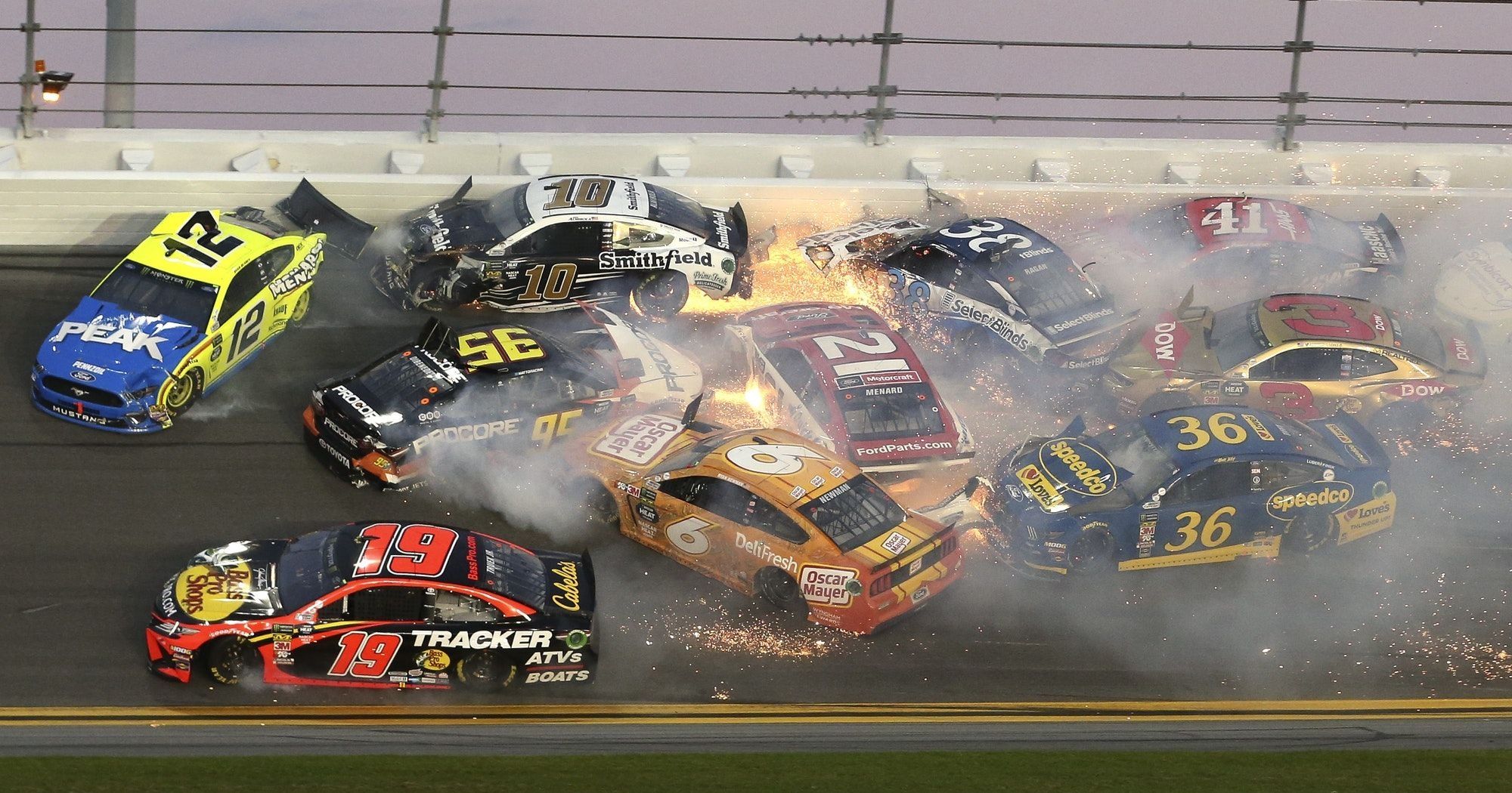 As Many As 21 Cars Were Involved In A Single Crash During This Race And ...