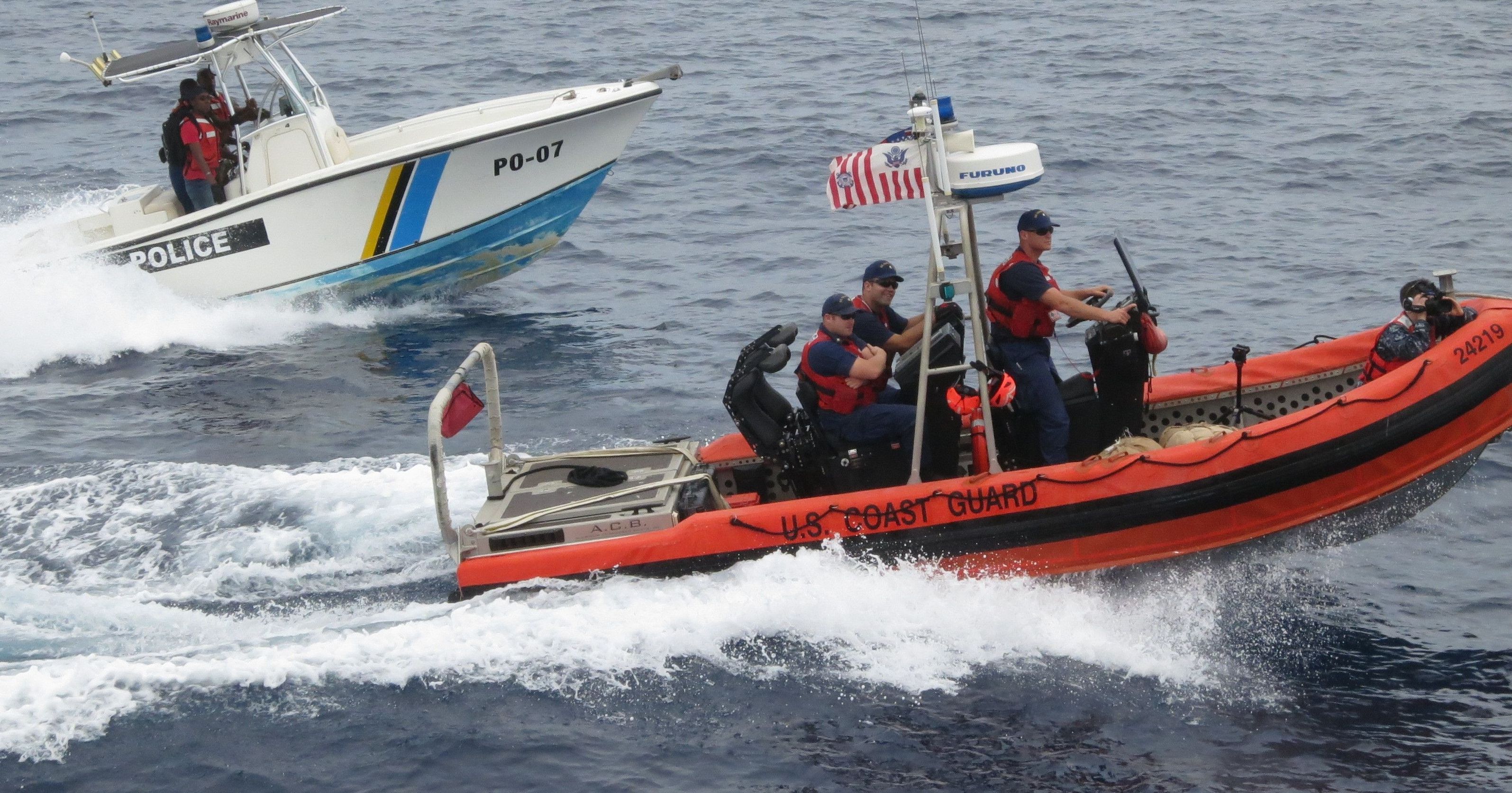 Electrically-Powered Life Raft That Can Save hundreds of Lives