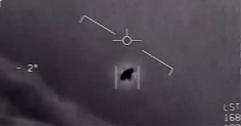 US Navy Pilots Saw UFOs Almost Daily On 2014-2015 Missions, Does This ...
