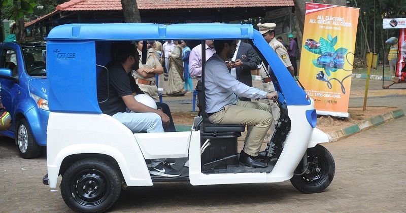 Electric Auto Rickshaws In Mumbai To Be Painted White And Blue