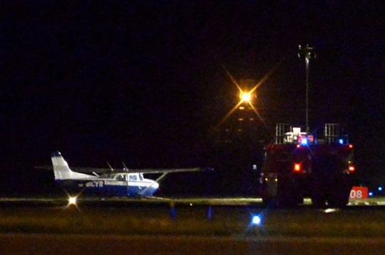 Passenger Lands Plane After Pilot Dies