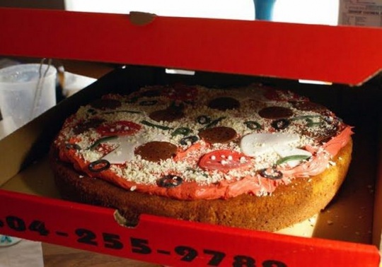 10 Pizza Cakes That Will Blow Your Mind