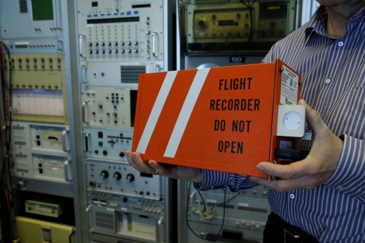 13 Pictures That Take You Through The History Of Black Boxes