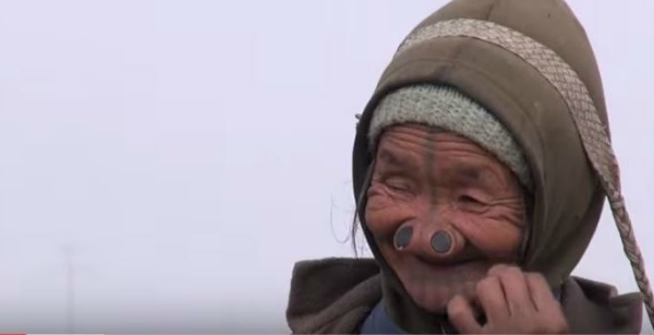 10 Stunning Images Of Women Of Arunachal Pradesh's Aptani Tribe