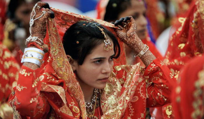 This Surat Businessman Is Planning Lavish Weddings For 100 Poor Girls