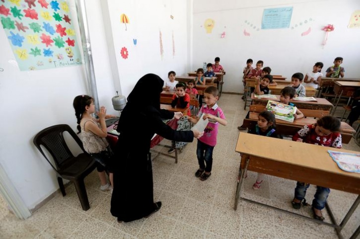 Despite The Violence And Chaos In Syria, Teachers Carry On With Their ...