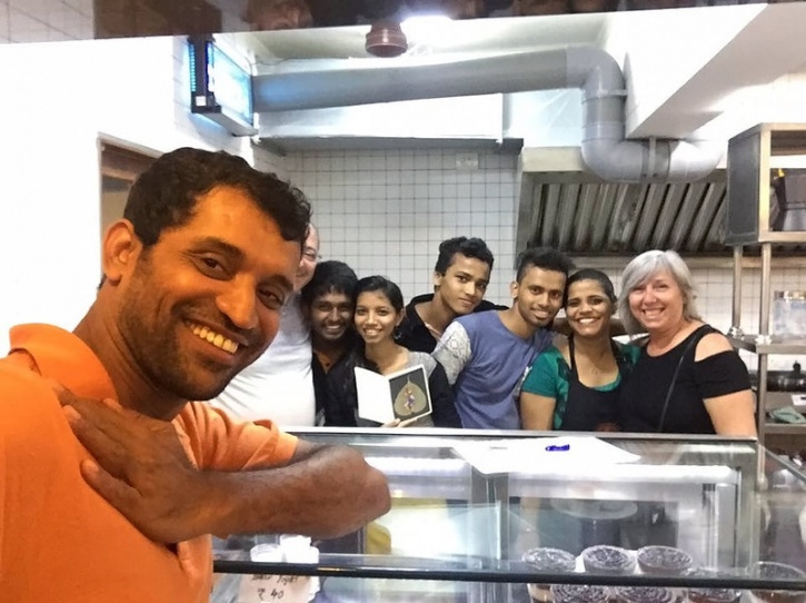 Once An Orphan, This Guy Opened A Cafe For The Poor So That Everyone ...