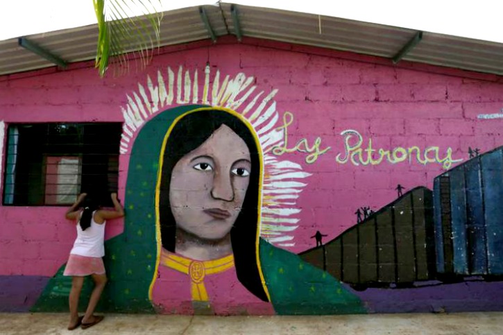 In Pics: The Mexican Women Of 'Las Patronas' Have Made It Their Mission ...