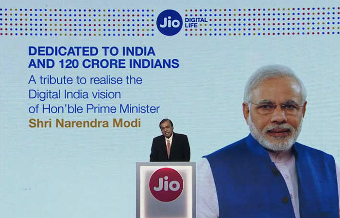 Finally Reliance May Be Fined For Using PM Modi's Image For Jio Ads ...