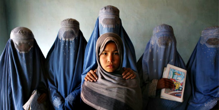 Meet Paradise Sorouri - Afghanistan's First Female Rapper & Badass Who ...