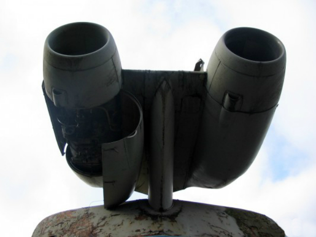 Forget Bullet Trains, The Soviet Union Put Jet Engines On Trains Back ...