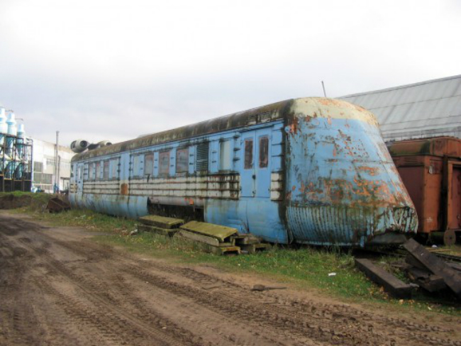 Forget Bullet Trains, The Soviet Union Put Jet Engines On Trains Back ...