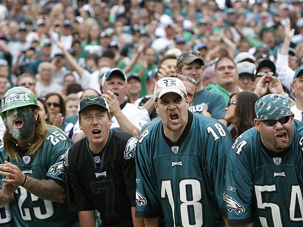 Meet 10 Of The World's Rowdiest, Angriest And Badly Behaved Sports Fans ...