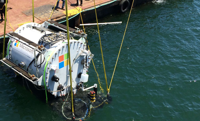 Microsoft Starts Testing Submarine Data Centres That May Solve Energy ...
