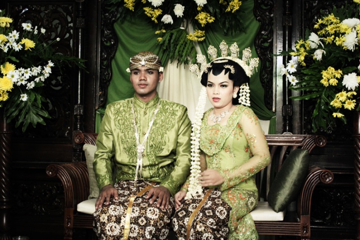 28 Stunning Pictures Of Traditional Wedding Attire From Around The World