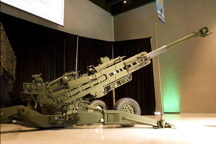After Claiming #MakeInIndia Howitzer Guns Are Better, India Still Buys ...