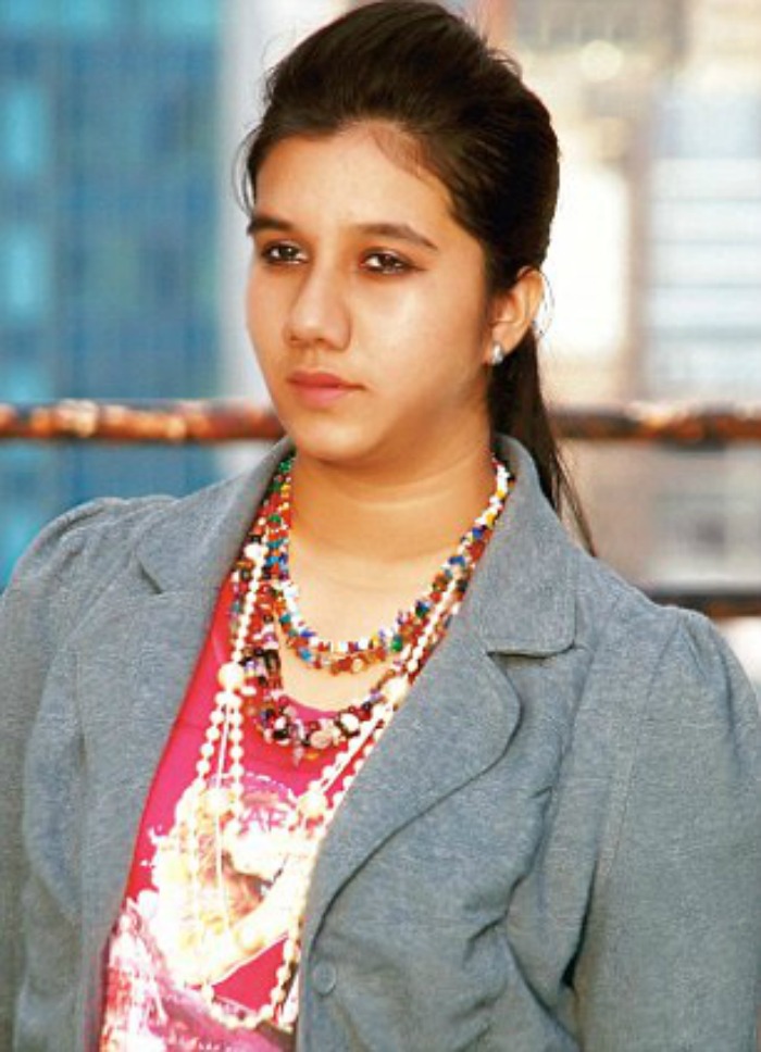 Meet Ayesha Aziz, India's Youngest Pilot Who Got Her License When She ...