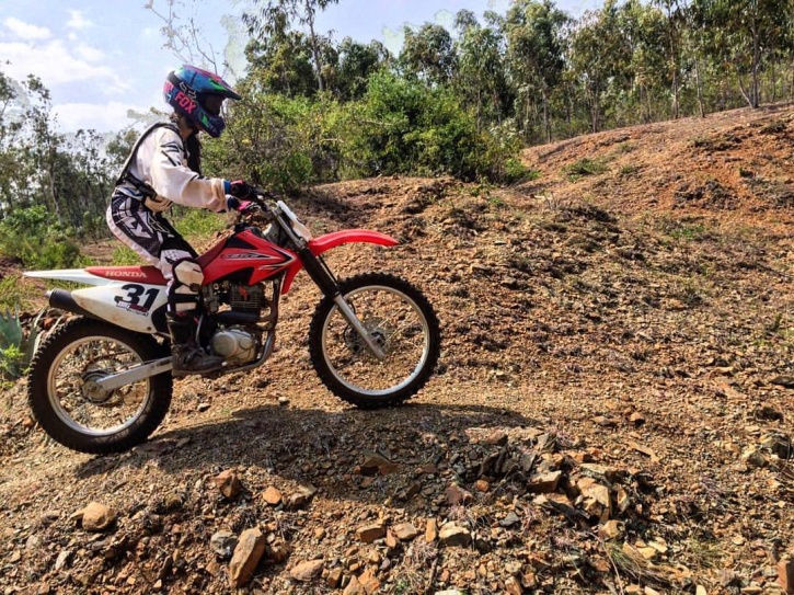 Meet 21-YO Anam Hashim - India's Youngest Female Stunt Rider Who's ...