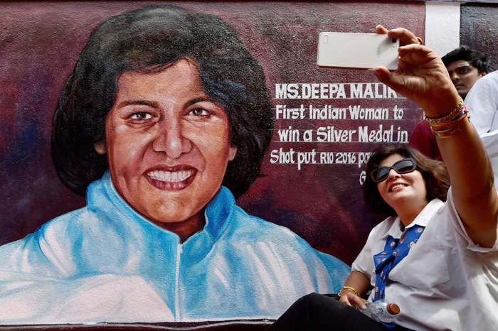 First Indian Woman To Win A Paralympic Medal, Deepa Malik Gets 4 Crore ...