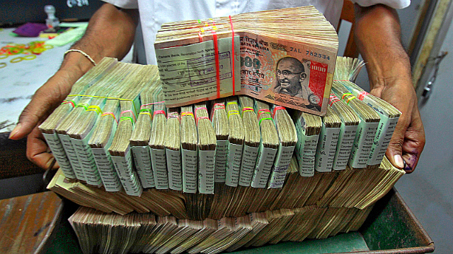 Surat Businessmen Declare Rs 2500 Crore In Black Money. And Then Put Up ... Surat Businessmen Declare Rs 2500 Crore In Black Money. And Then Put Up ...
