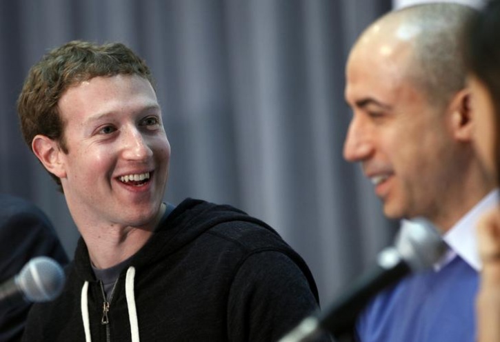 Stephen Hawking, Mark Zuckerberg, And Yuri Milner Launch A $100 Million ...