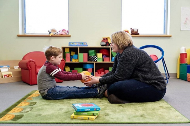 Parents Share Beautiful Pics Of Autistic Kids & Their Greatest ...