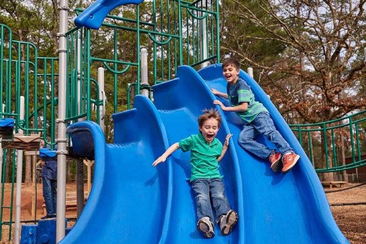 Parents Share Beautiful Pics Of Autistic Kids & Their Greatest ...