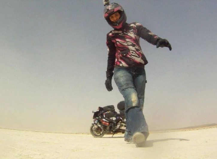 Meet 30-Year-Old Nikki, The Solo Biker Riding Her Motorcycle Across The ...