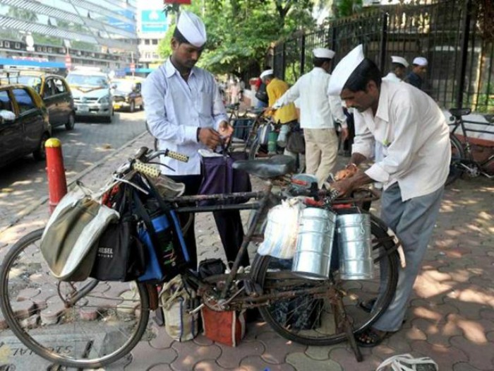 Mumbai Pays Tribute To Its Dabbawalas, Unveils Art Installation At Haji ...