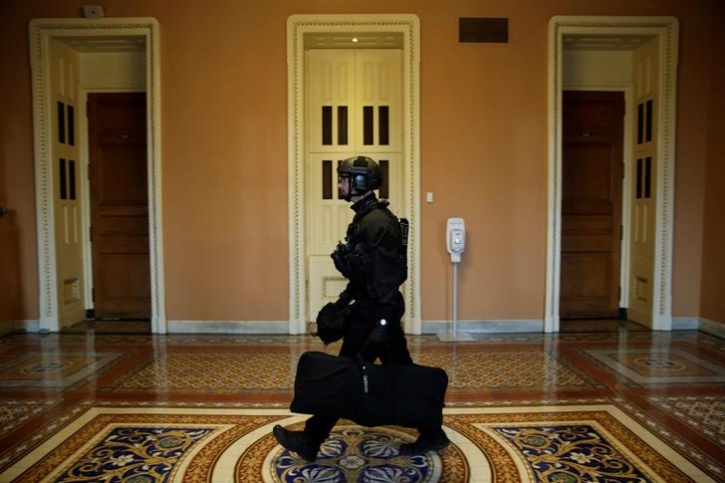 19 Pictures That Show How The Secret Service Works To Ensure The Safety ...