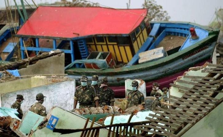 22 Heartbreaking Images Reminds Us Of The Horrors Faced By People ...