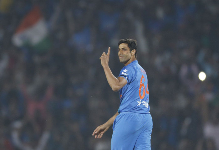 Ashish Nehra Banking On Experience To Earn Himself A Place In Team ...