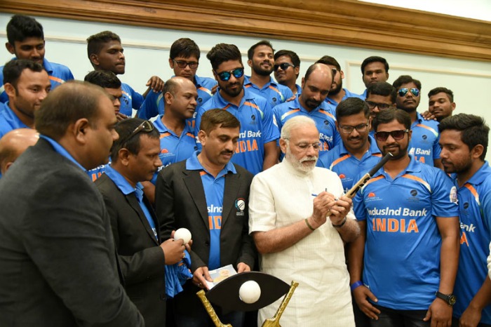 Narendra Modi Meets T20 Blind Cricket Winning Team, Showers Words Of ...