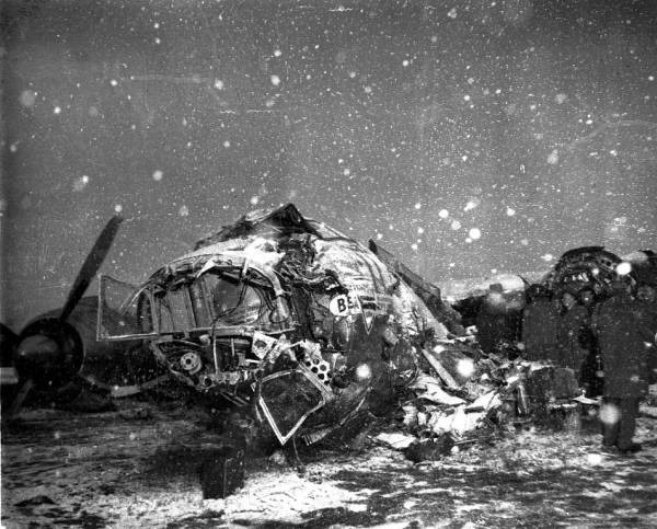 When A Tragic Plane Crash Ended The Lives Of 8 Manchester United Players
