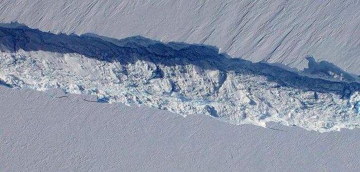 1000-Ft Long Block Of Ice Is About To Break Off Antarctica