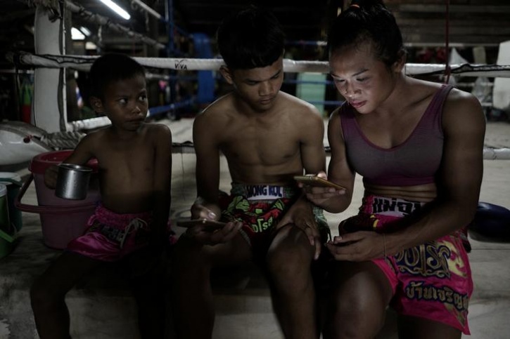 These 22 Images Clearly Illustrate A Transgender Boxer's Fight For Acceptance