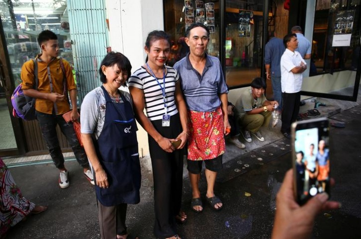 These 22 Images Clearly Illustrate A Transgender Boxer's Fight For ...